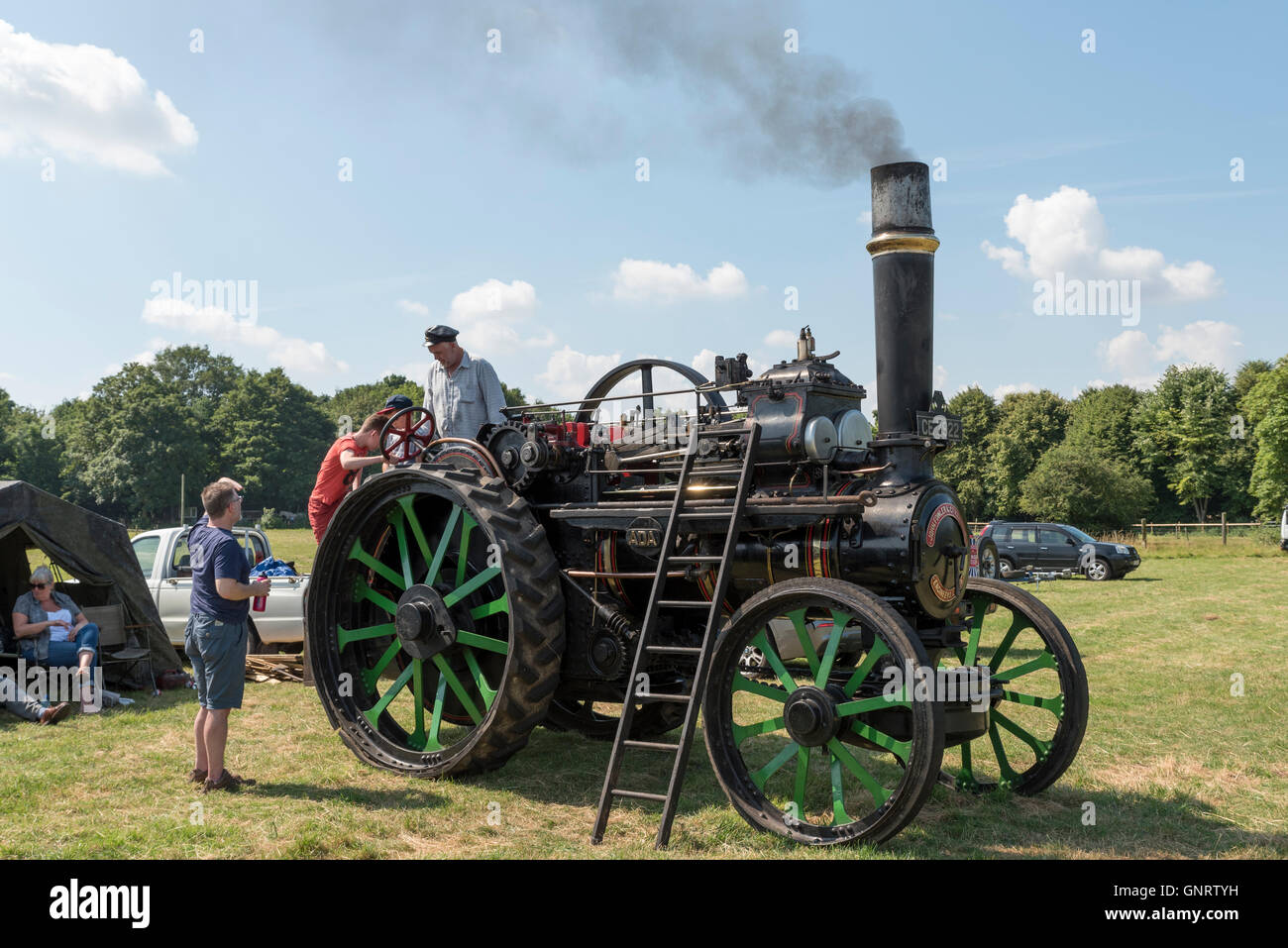 Vintage 1905 Fowler steam thrashing engine at Stow cum Quy ...