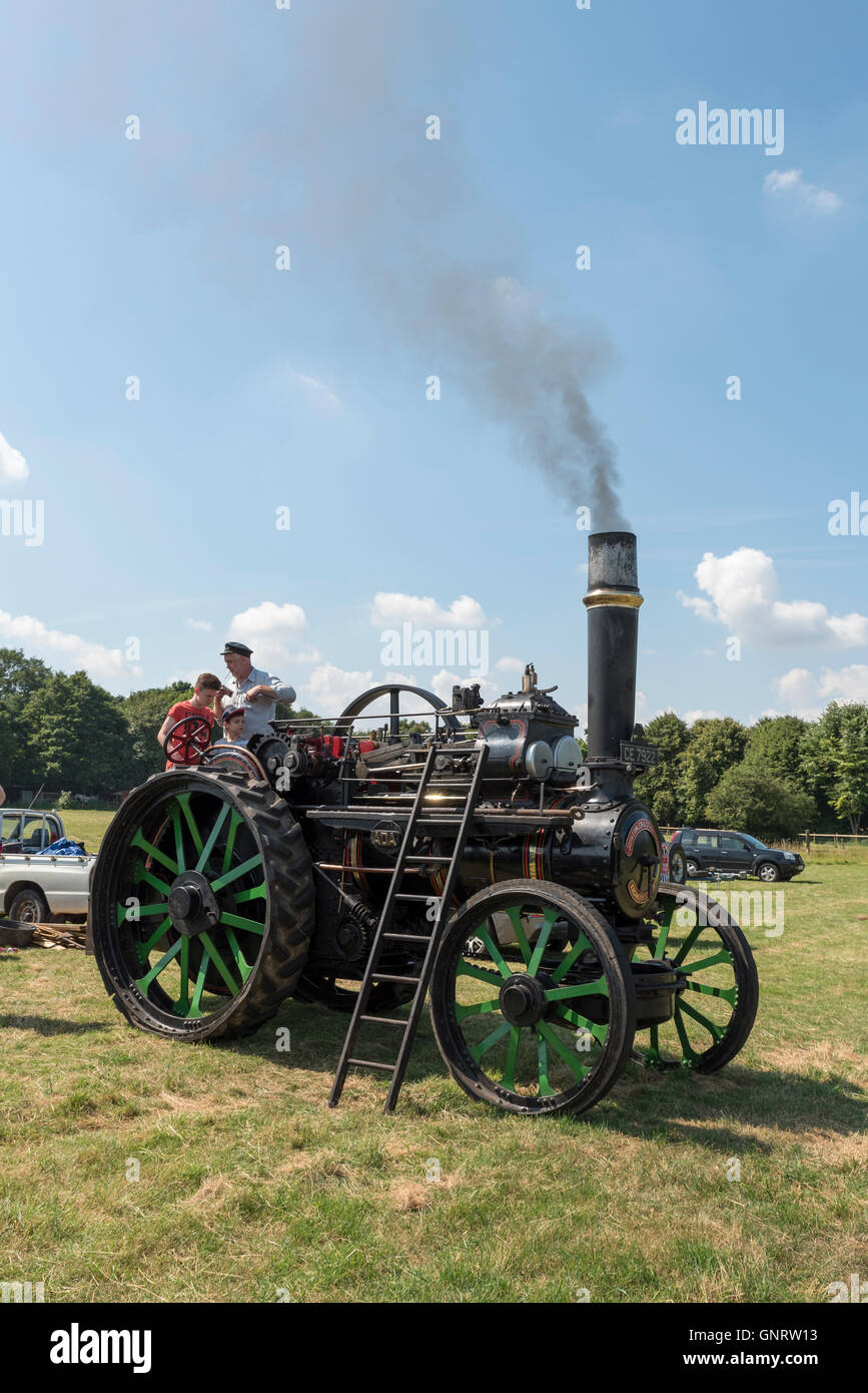 Vintage 1905 Fowler steam thrashing engine at Stow cum Quy ...