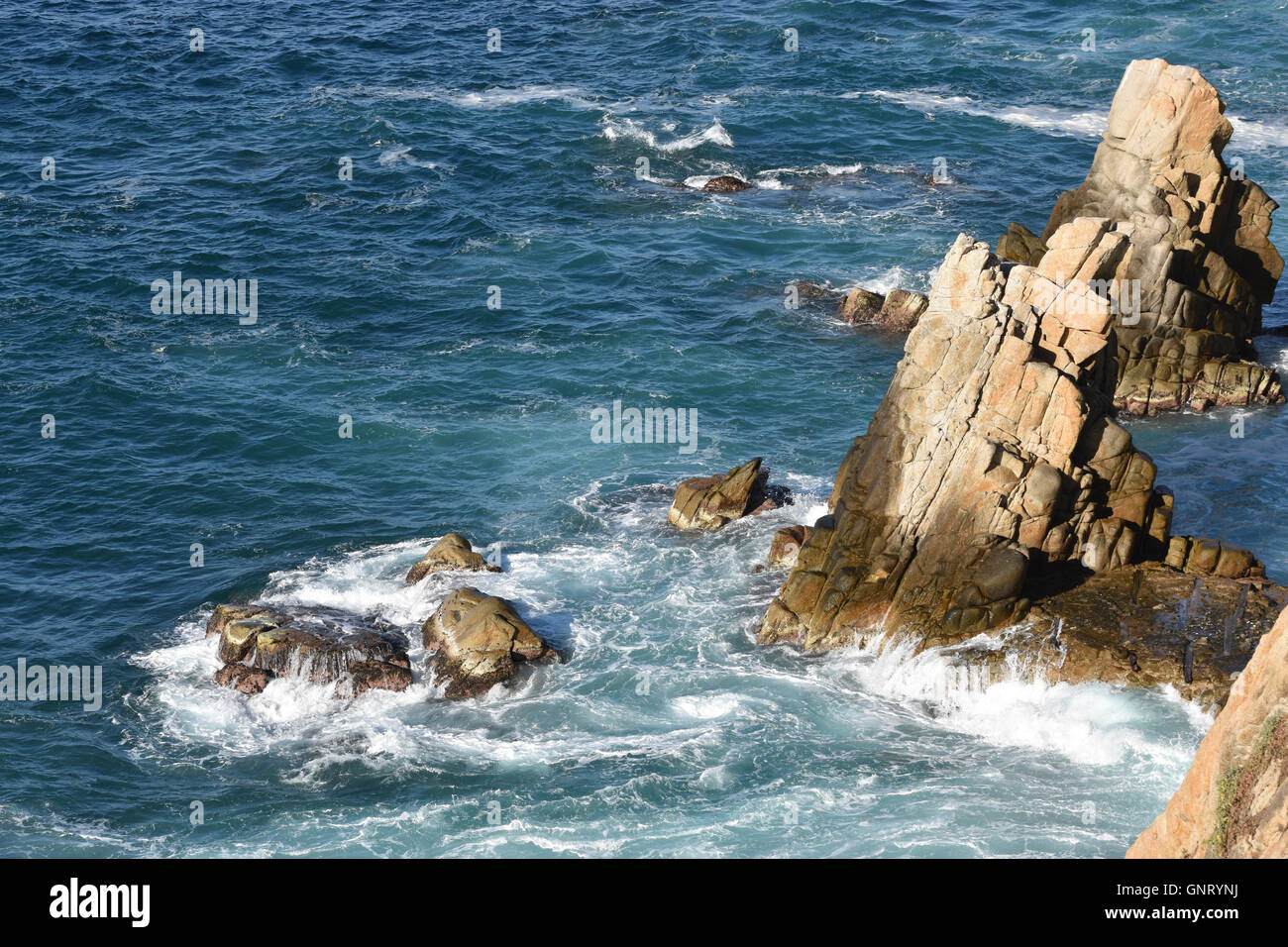 Rocky outcrops in the Pacific Ocean of the coast of Acapulco, Mexico ...