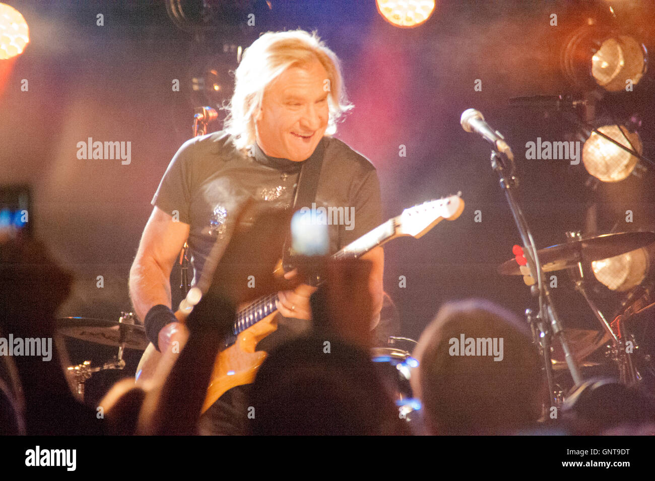 Joe walsh hi-res stock photography and images - Alamy