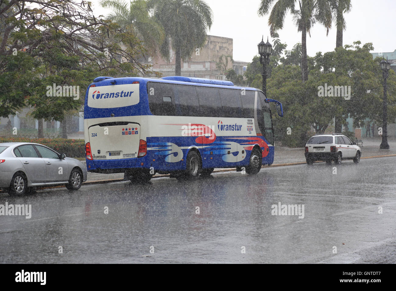 In the rain havana hi-res stock photography and images - Alamy