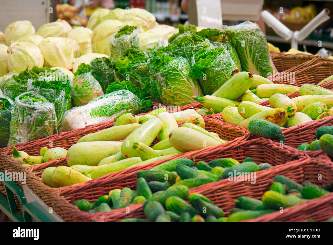 Grocery store meal hi-res stock photography and images - Alamy