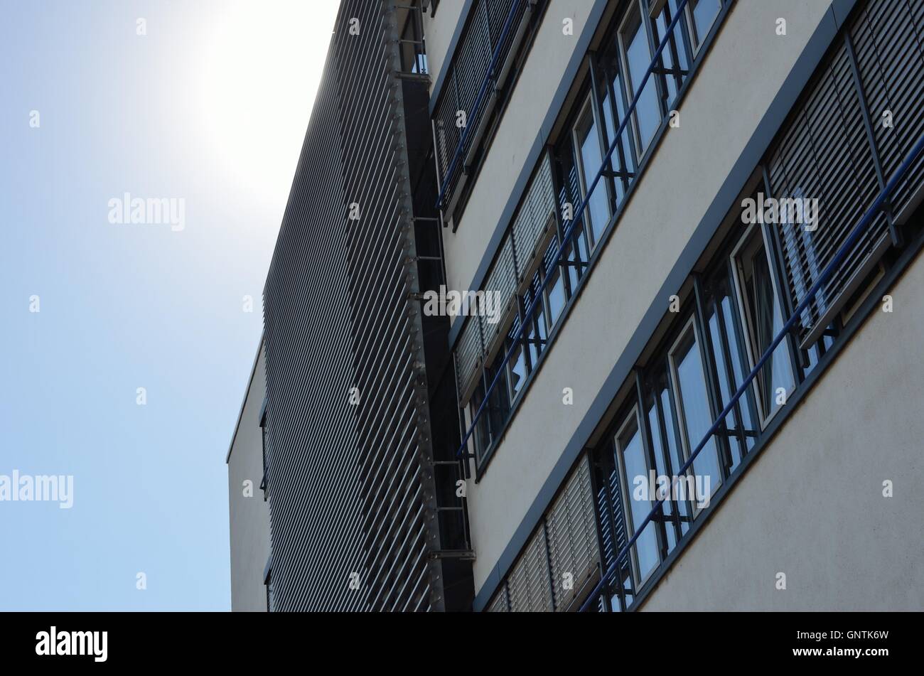 Facade of modern office building and sun Stock Photo - Alamy