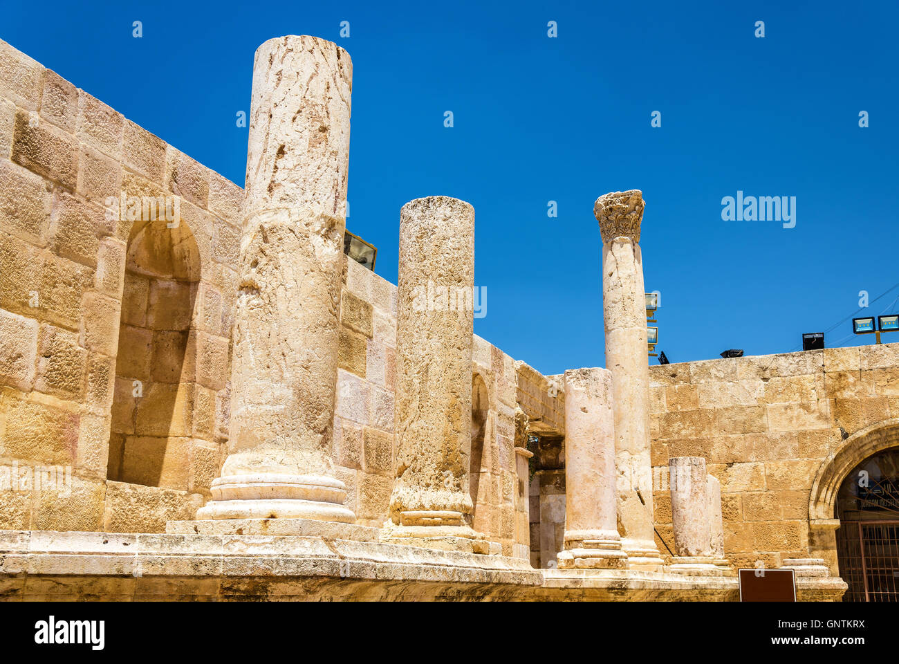 Amman roman amphitheatre hi-res stock photography and images - Alamy