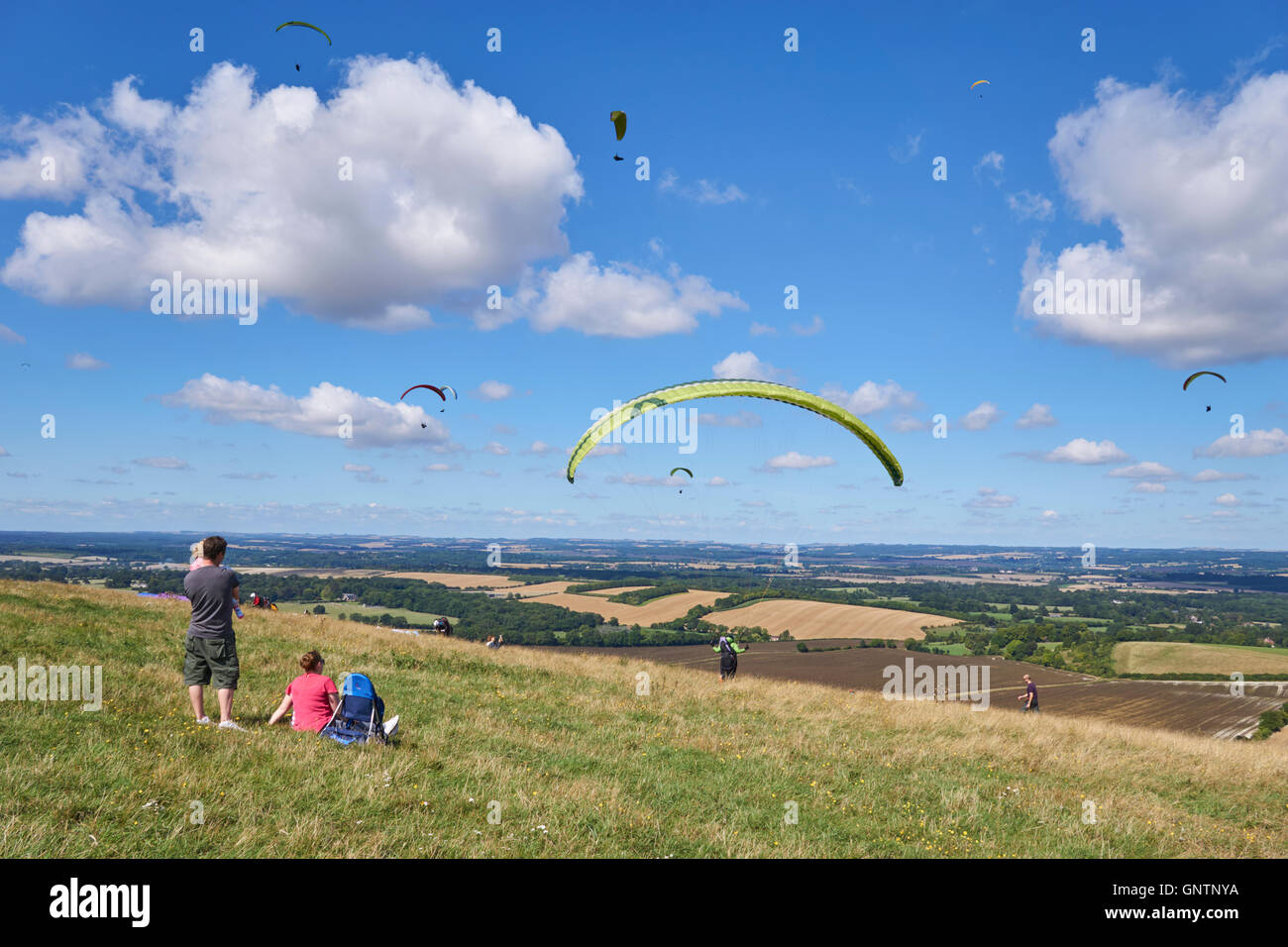 Club canopies hi-res stock photography and images - Alamy