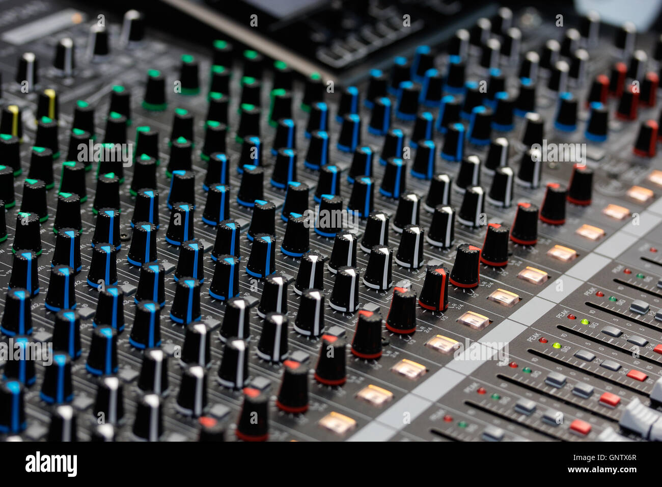 Recording console hi-res stock photography and images - Alamy