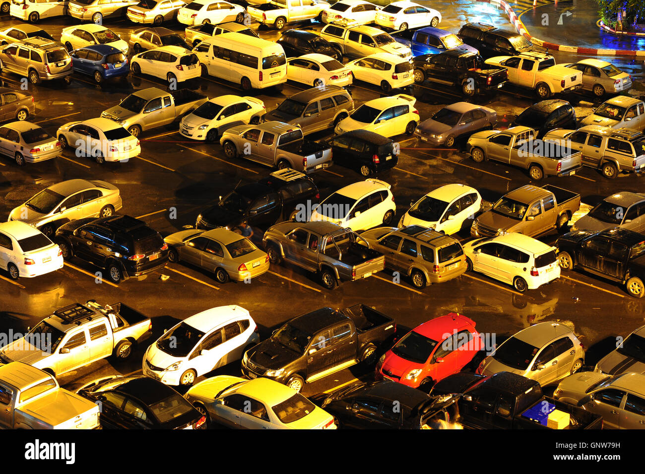 Car pick up night hi-res stock photography and images - Alamy