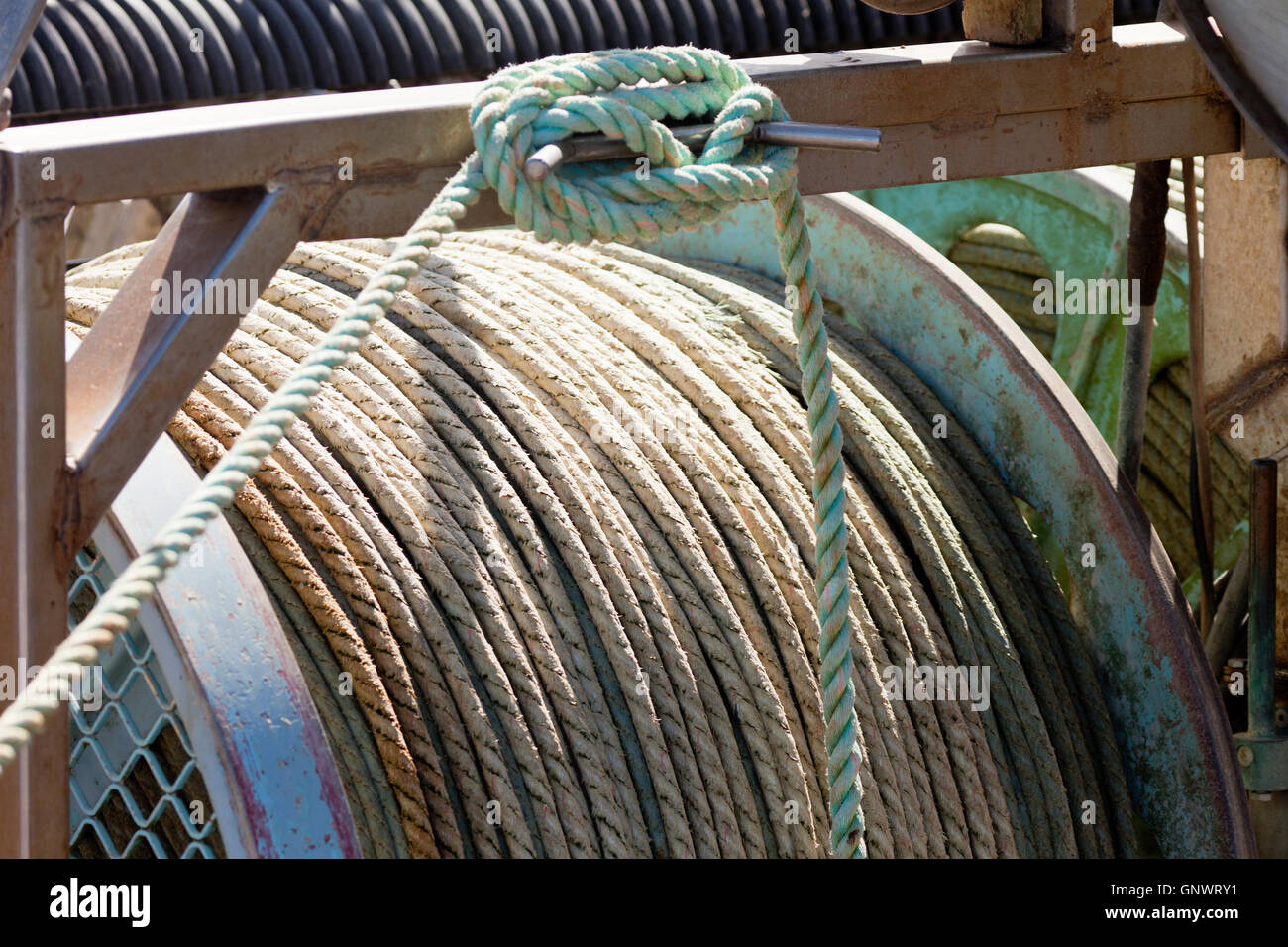 Coils hemp ship rope hi-res stock photography and images - Alamy