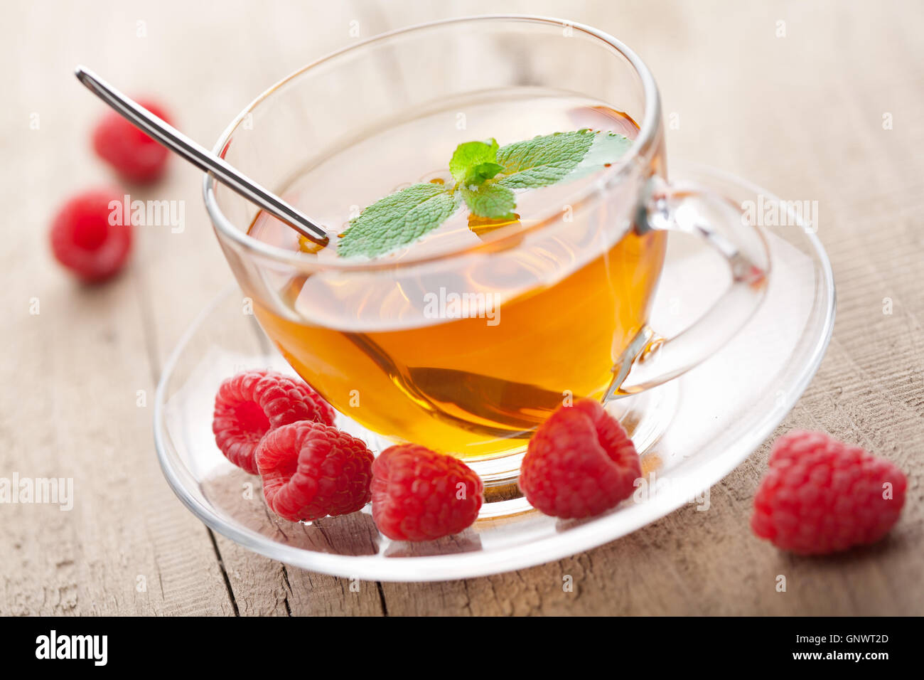 tea with mint and berry Stock Photo - Alamy