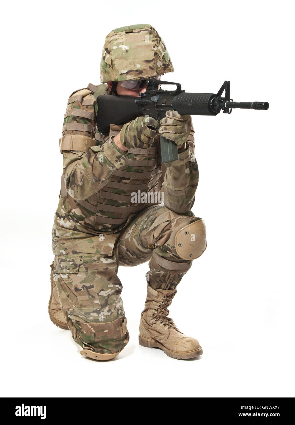Modern soldier with rifle Stock Photo - Alamy