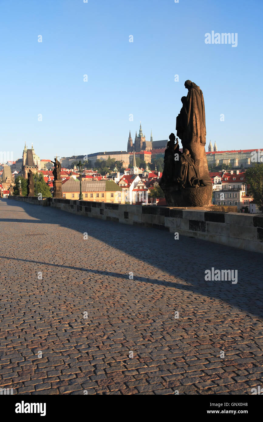 Famous charles bridge old hi-res stock photography and images - Alamy