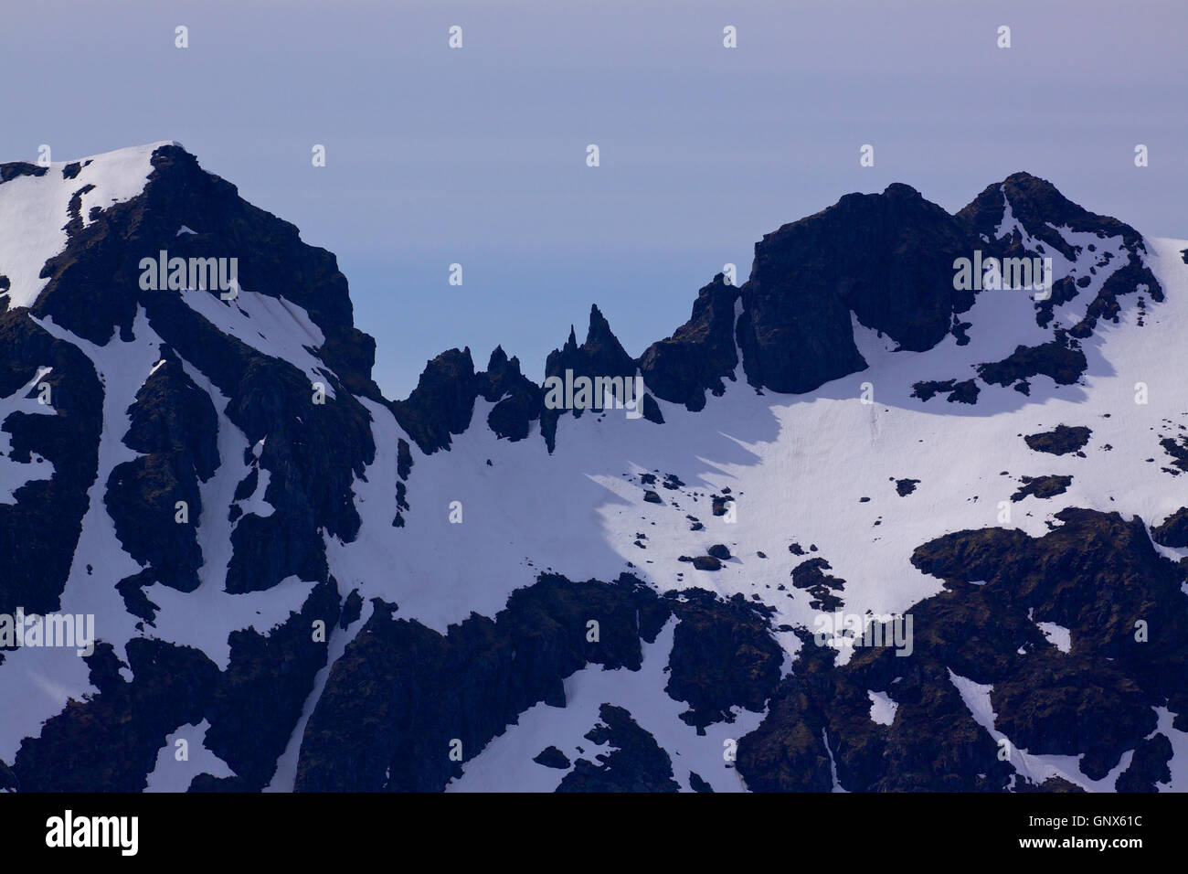 Sharp ridge hi-res stock photography and images - Alamy