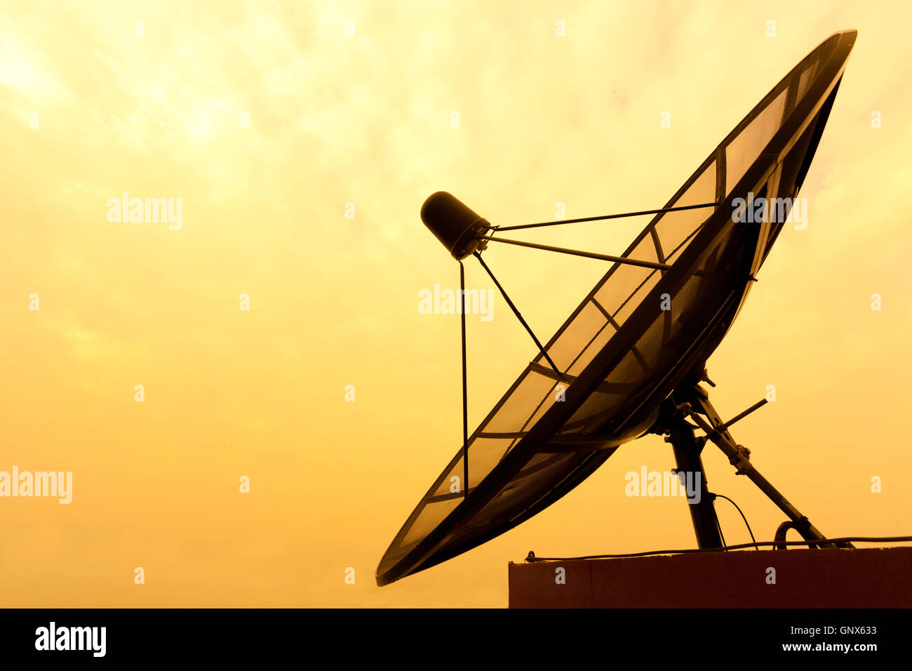 Communication satellite cloud hi-res stock photography and images - Alamy