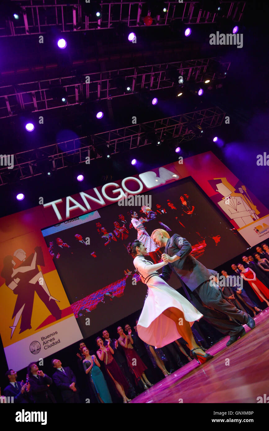 Buenos Aires, Argentina. 31st Aug, 2016. Tango couple Hugo ...