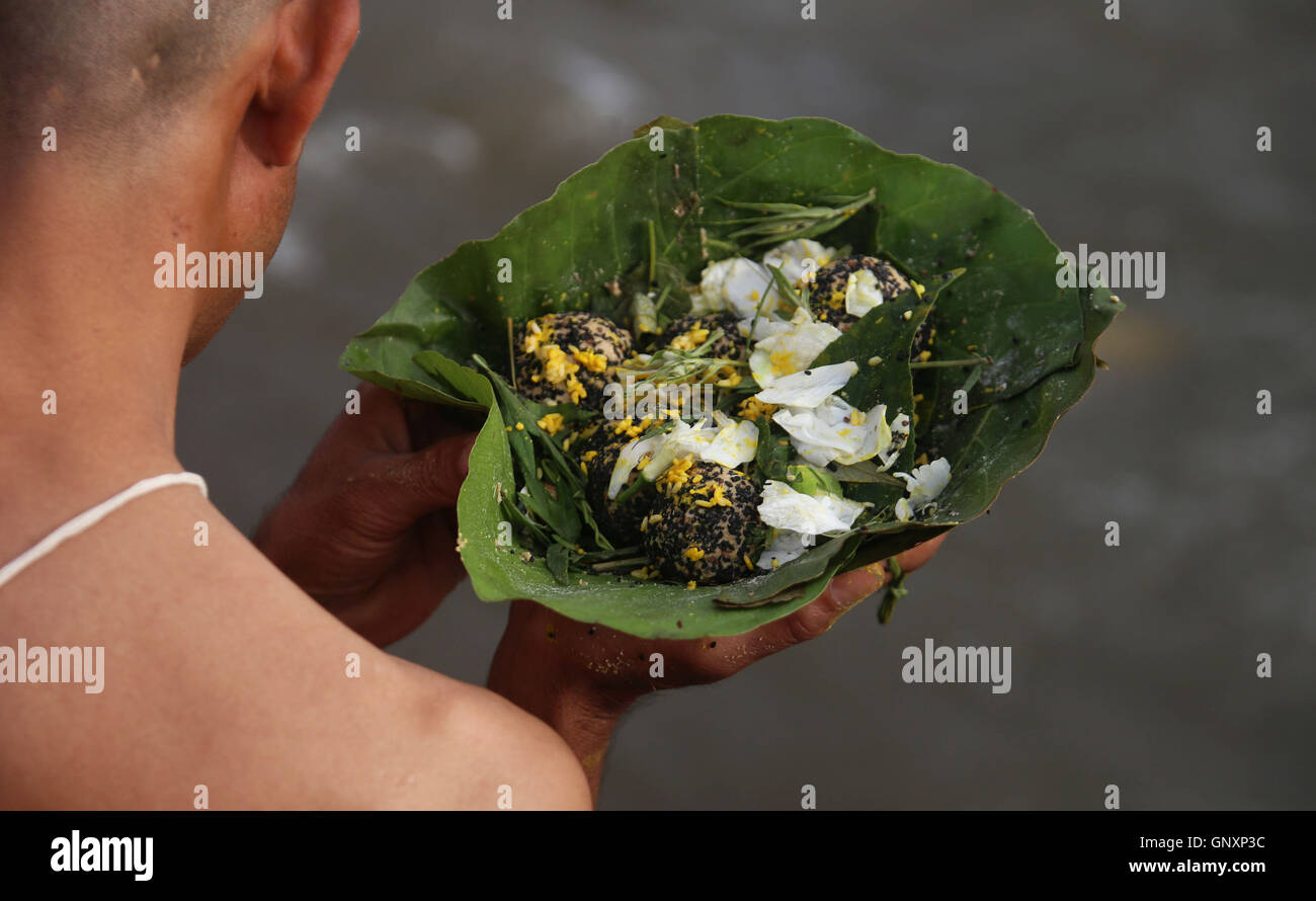 Kathmandu, Nepal. 1st Sep, 2016. A hindu devotee performs religious ...