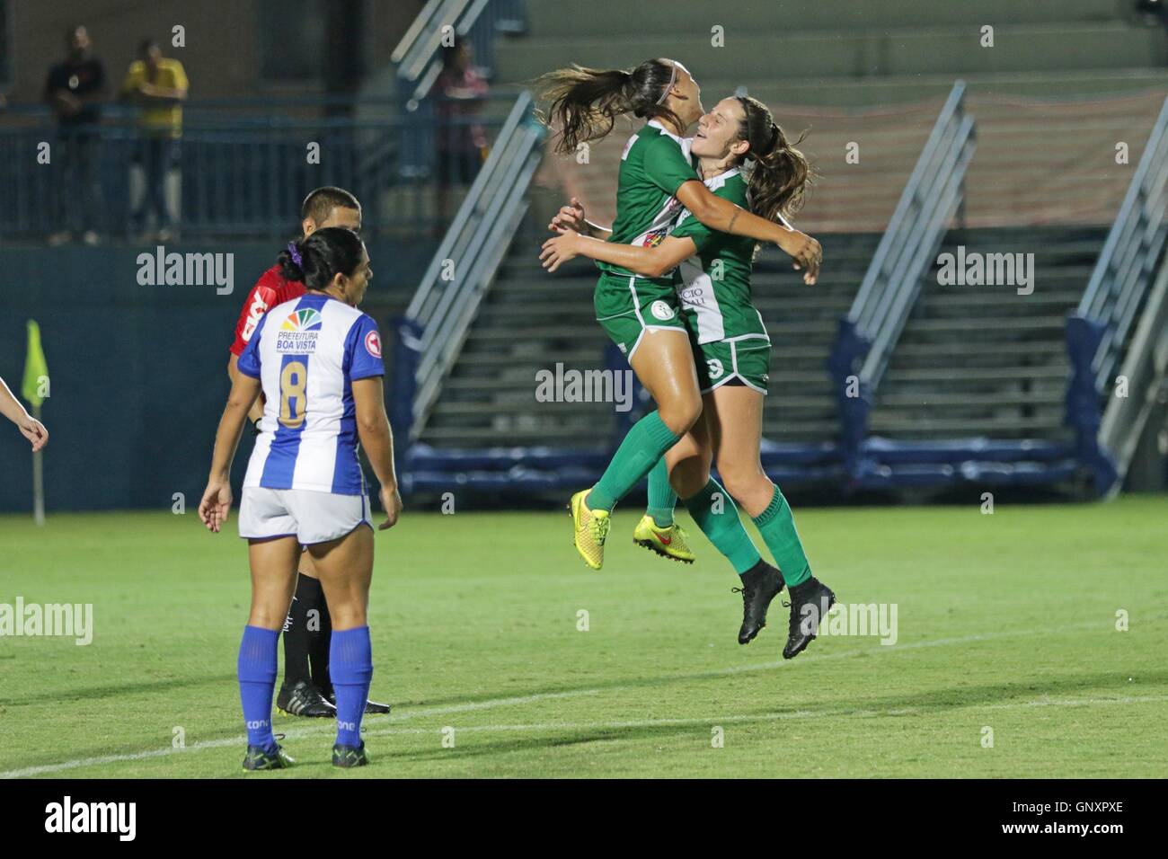 MANAUS, AM - 31.08.2016: IRANDUBA AM X SÃO RAIMUNDO RR - Laura ...