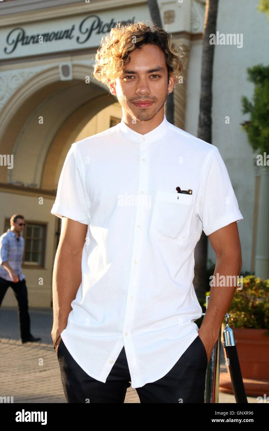 Los Angeles, CA, USA. 31st Aug, 2016. Patrick Davis at arrivals for ...