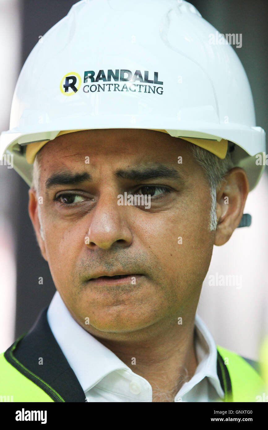 Boxpark Croydon, London, UK. 1st September, 2016. The Mayor of London ...