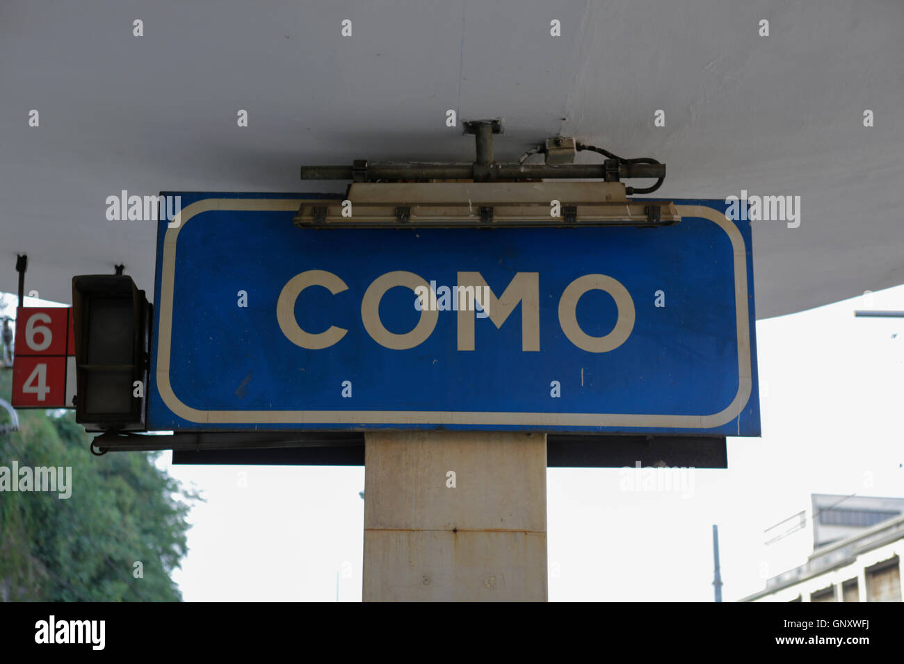 Como san giovanni railway station hi-res stock photography and images ...