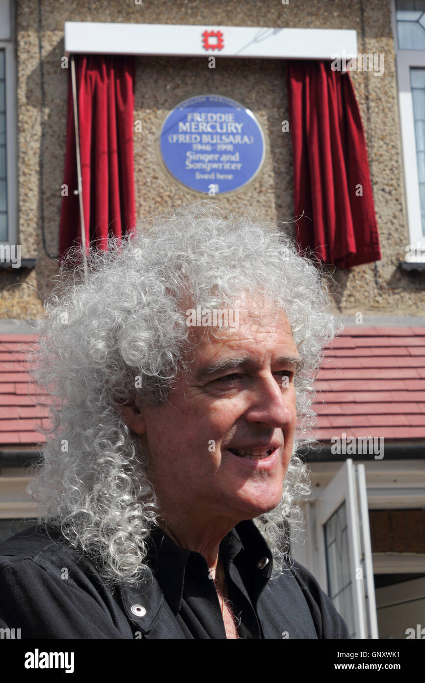 Roger Deacon's Instagram, Twitter & Facebook on IDCrawl