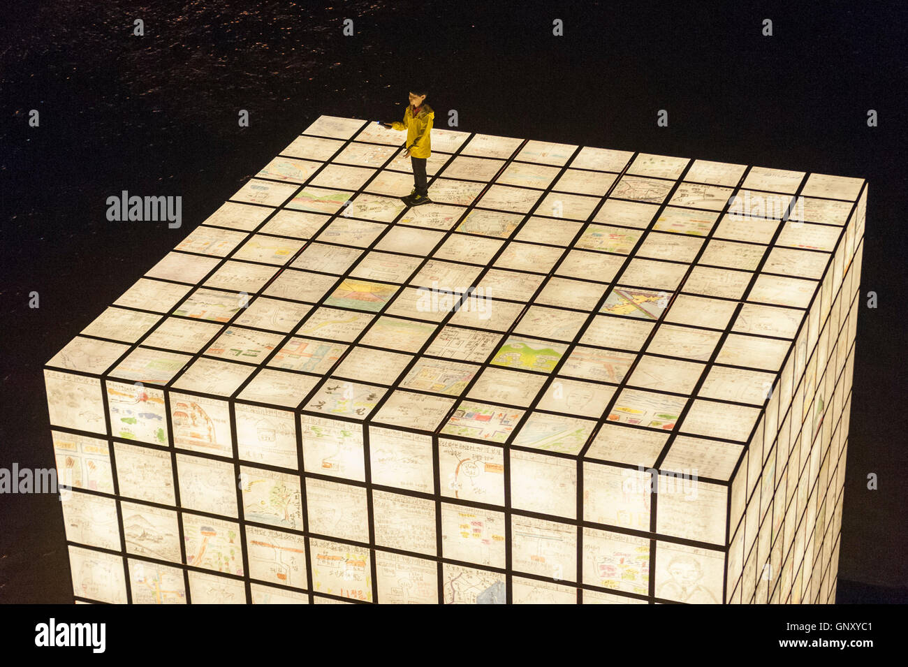 Three Storey Floats High Resolution Stock Photography and Images - Alamy