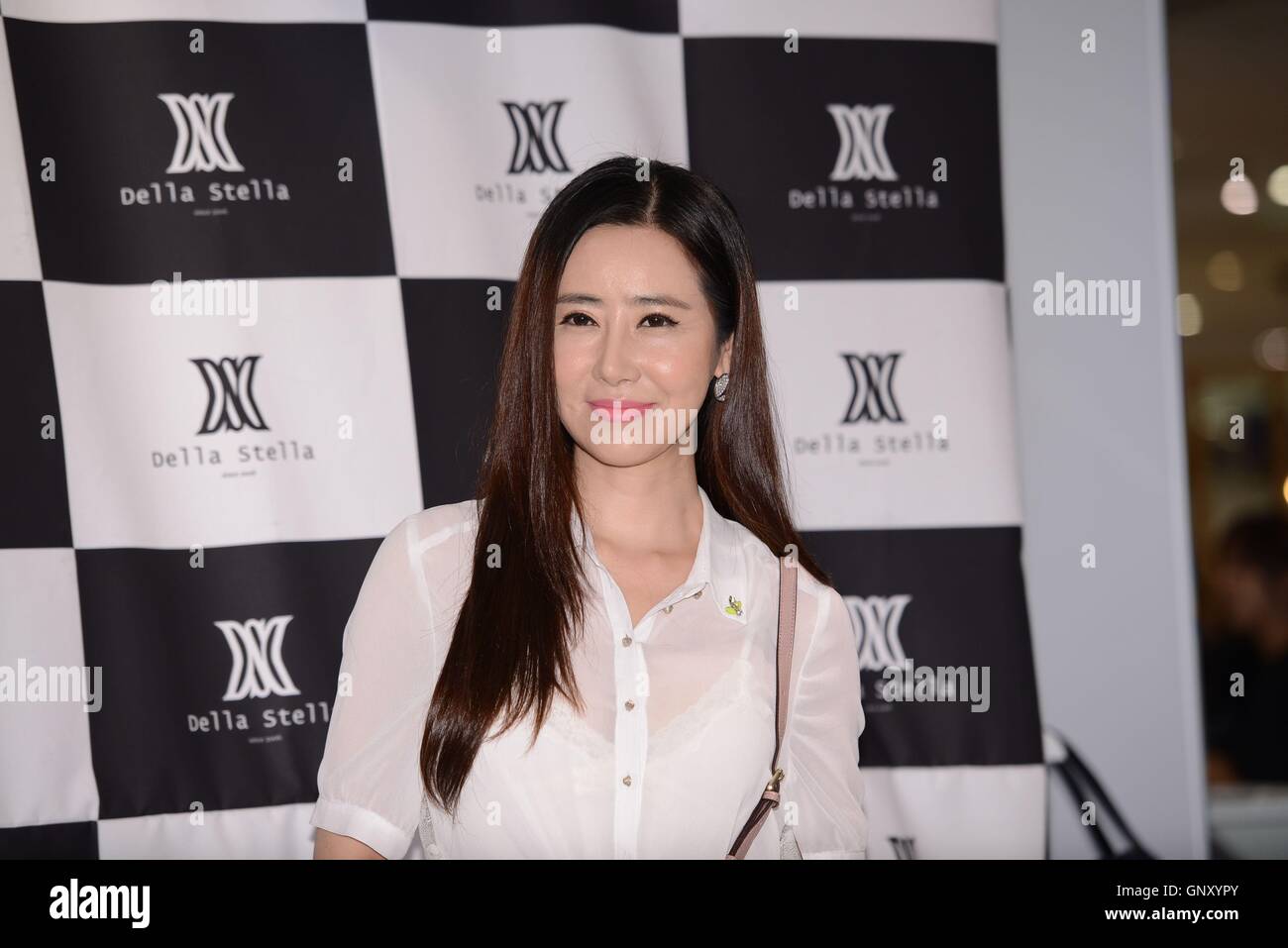 Yun seon do hi-res stock photography and images - Alamy