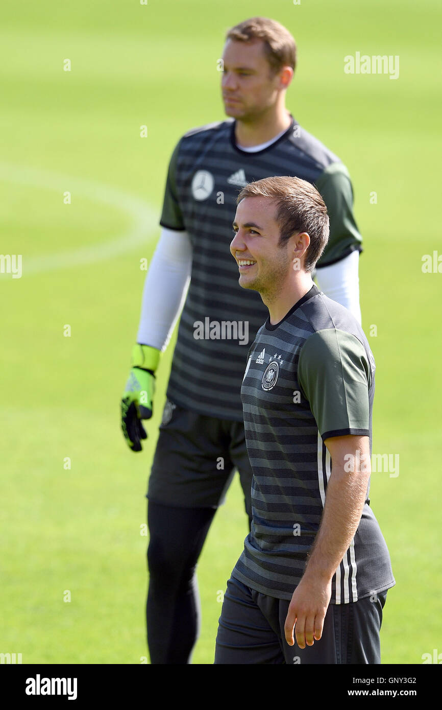 Duesseldorf, Germany. 2nd Sep, 2016. Mario Goetze (front) and ...