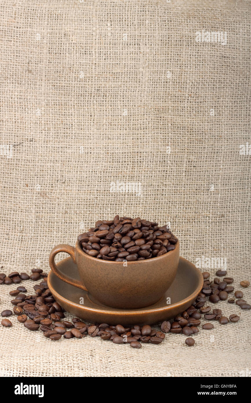 Off white cup hi-res stock photography and images - Alamy