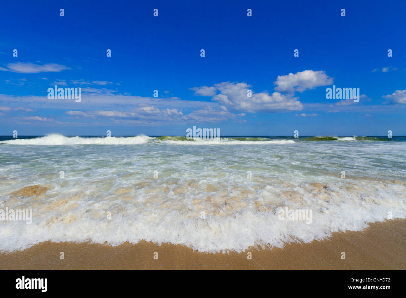 Surf waves on the beach, Atlantic Ocean Stock Photo - Alamy