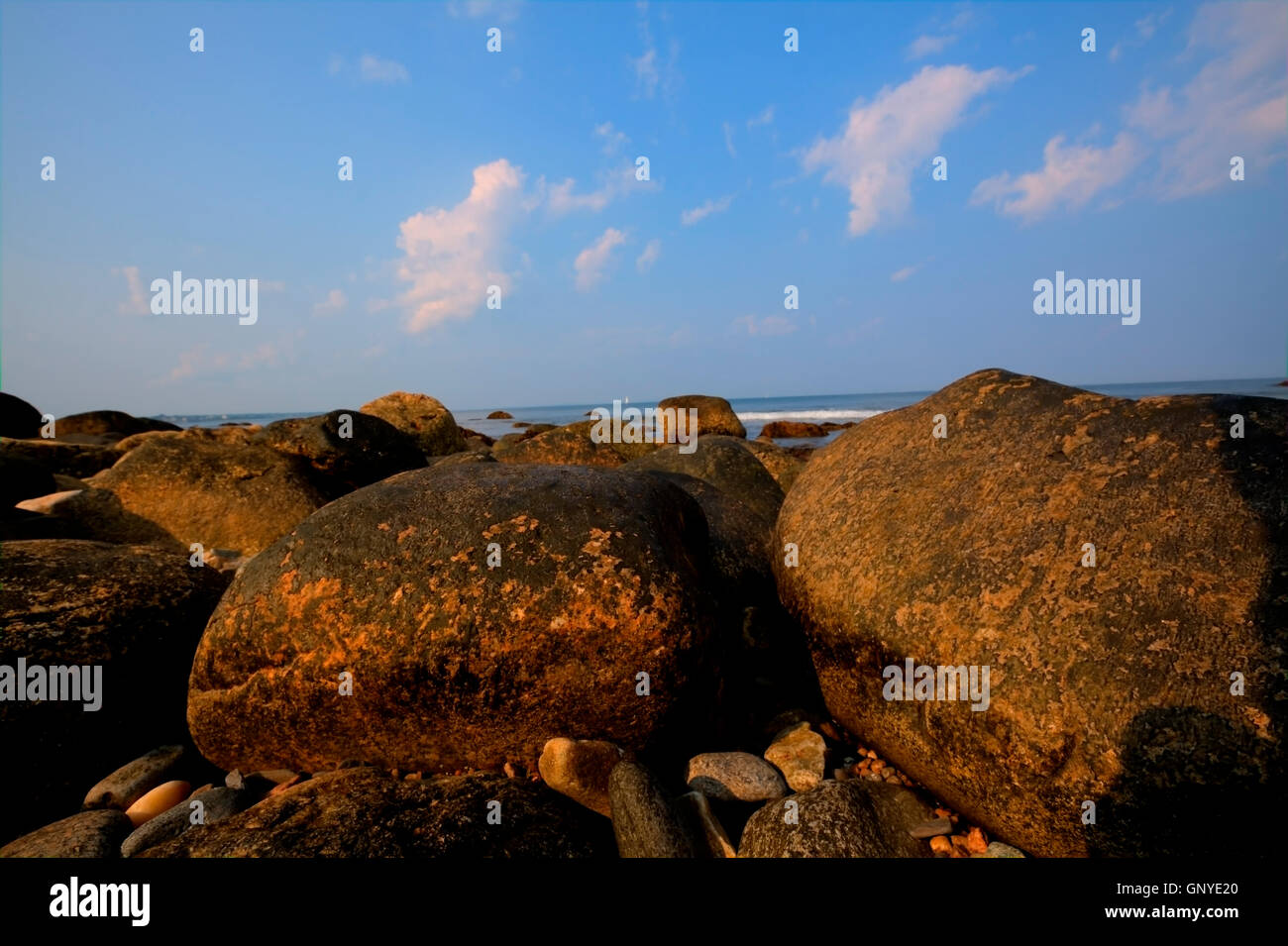 Sunset view of rocky Rhode Island sea shore, New England Stock Photo ...