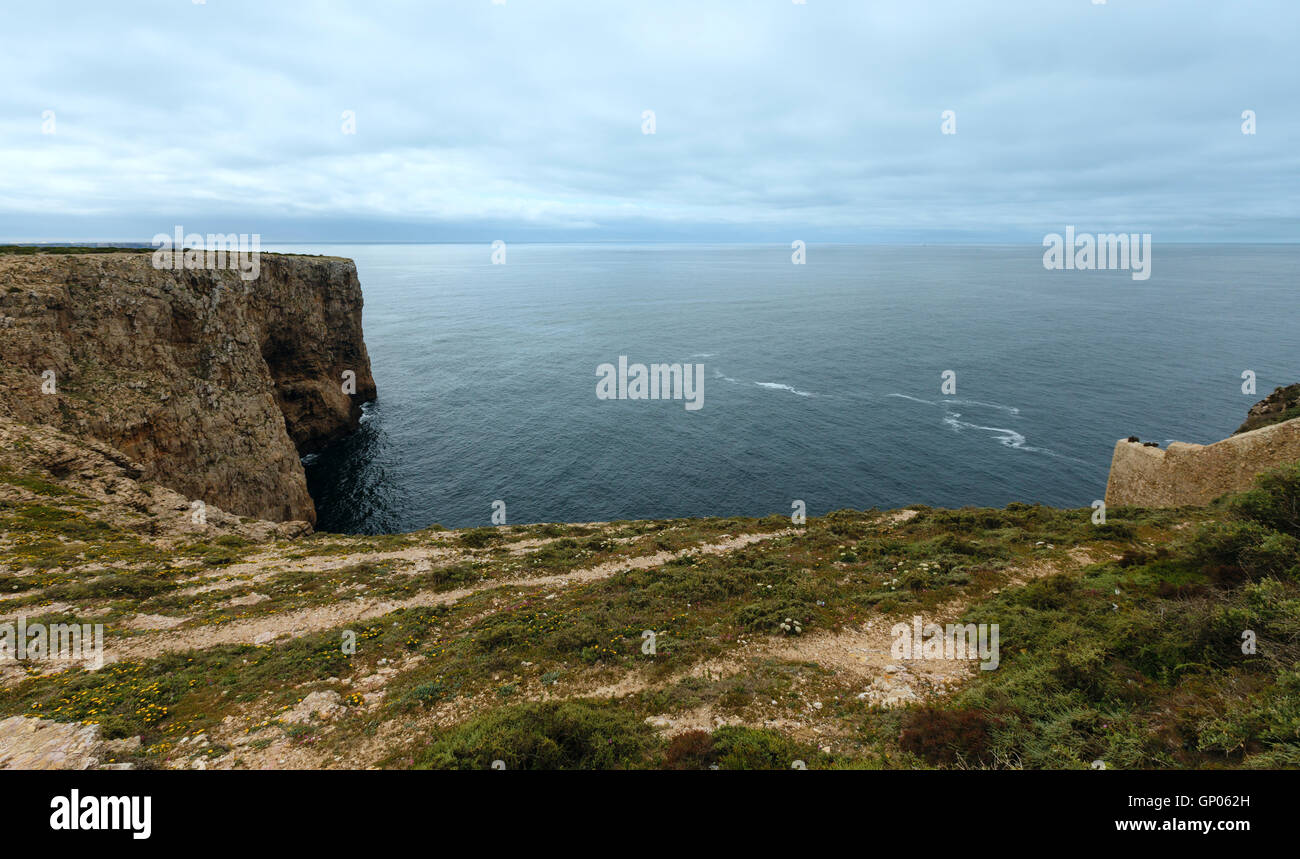 Summer Atlantic rocky coast (Cape St. Vincent, Sagres, Algarve ...