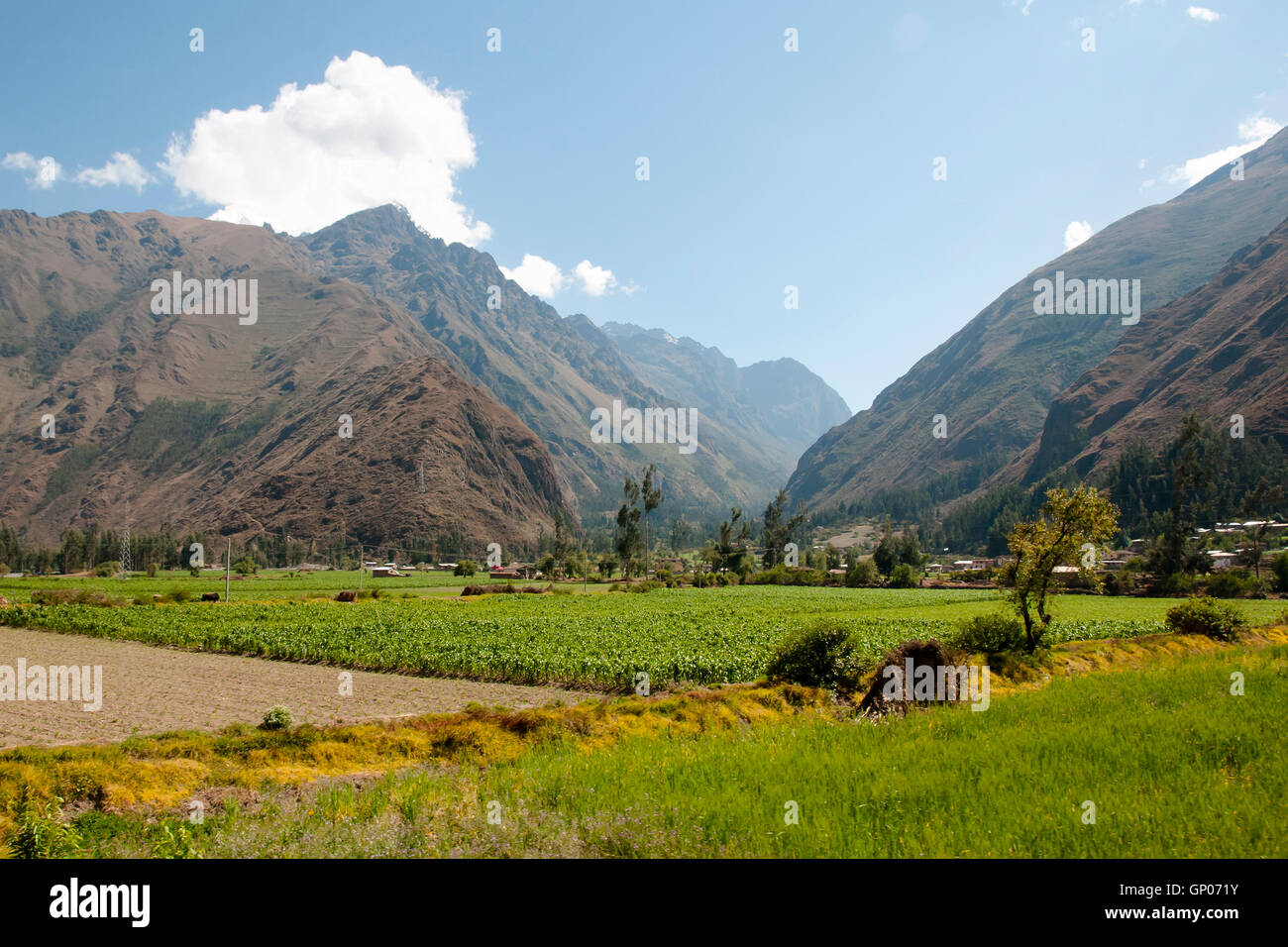 Urubamba valley peru hi-res stock photography and images - Alamy