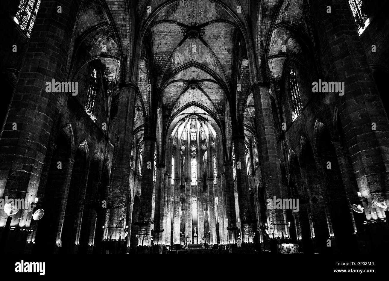 Interior of Santa Maria del Mar, the most beautiful gothic church in ...