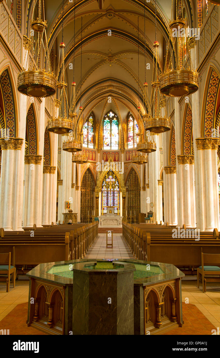 Altar, Cathedral of St Helena, Helena, Montana Stock Photo - Alamy