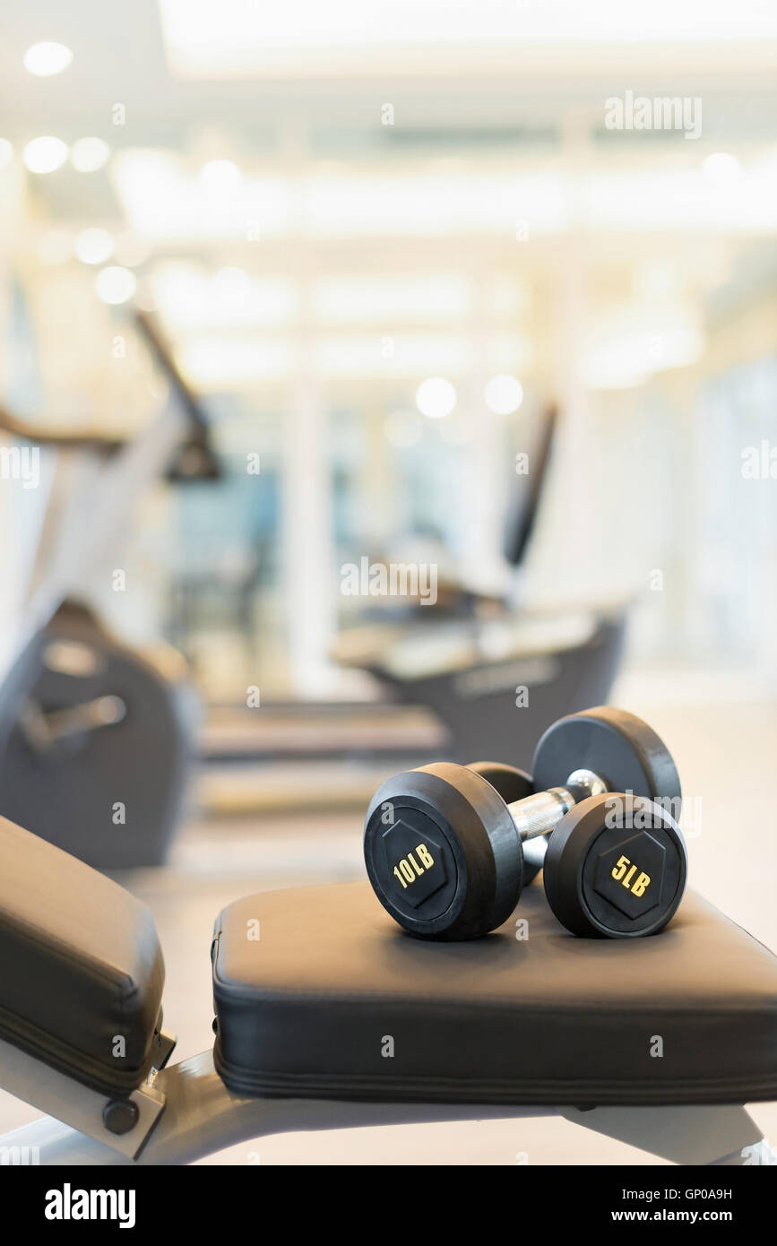 Gym equipment hi-res stock photography and images - Alamy