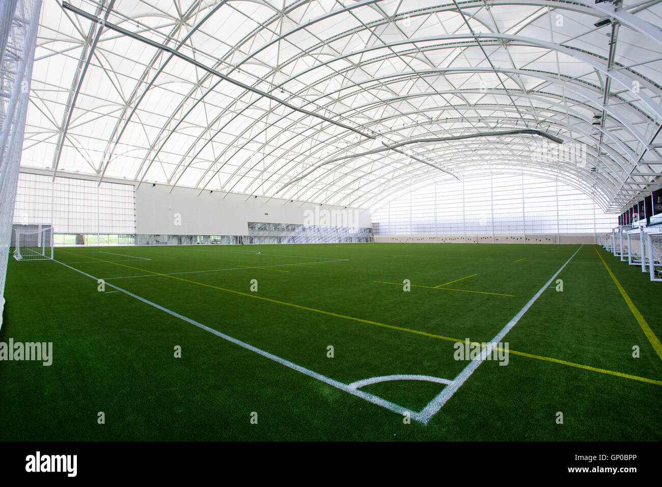 Synthetic football pitches hi-res stock photography and images - Alamy