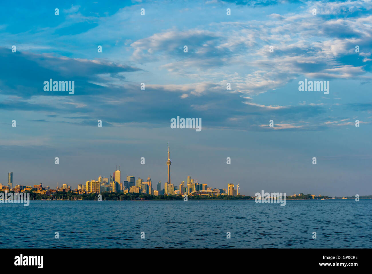 Lake ontario in toronto hi-res stock photography and images - Alamy