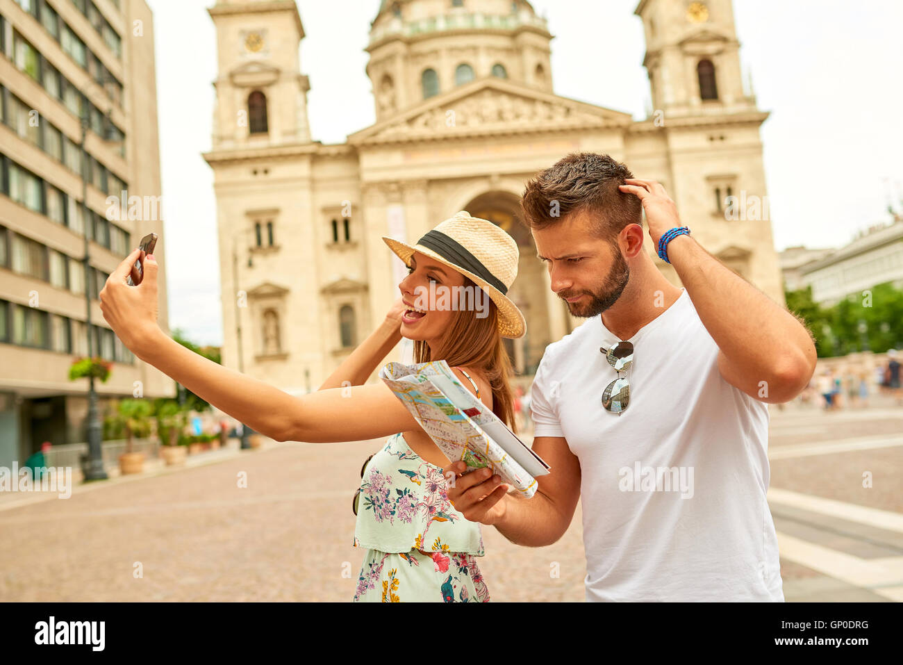 Confused man map hi-res stock photography and images - Alamy