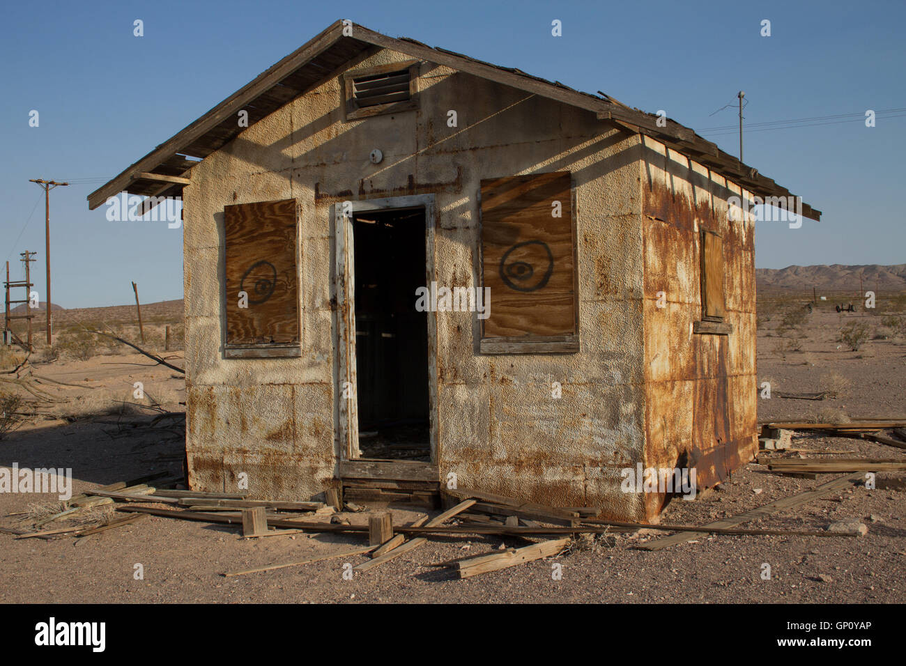 Derelict building along Route 66. USA Stock Photo - Alamy