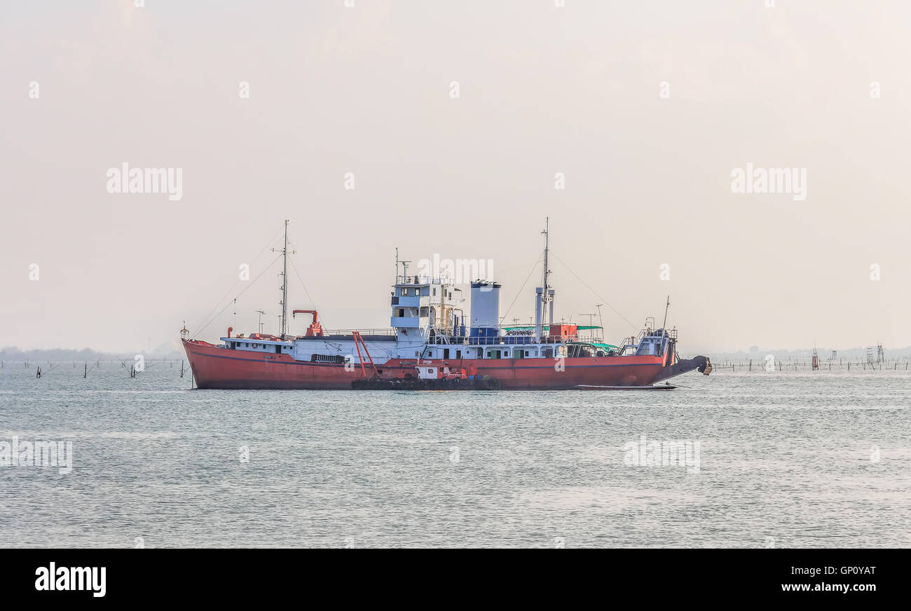 Aboard ship hi-res stock photography and images - Alamy