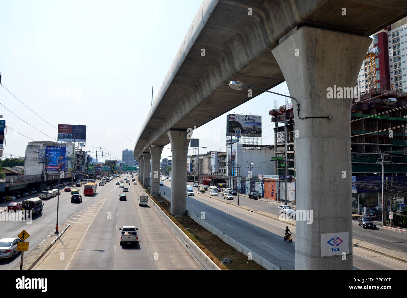 Traffic on the road and Mass Rapid Transit Authority of Thailand (MRTA ...