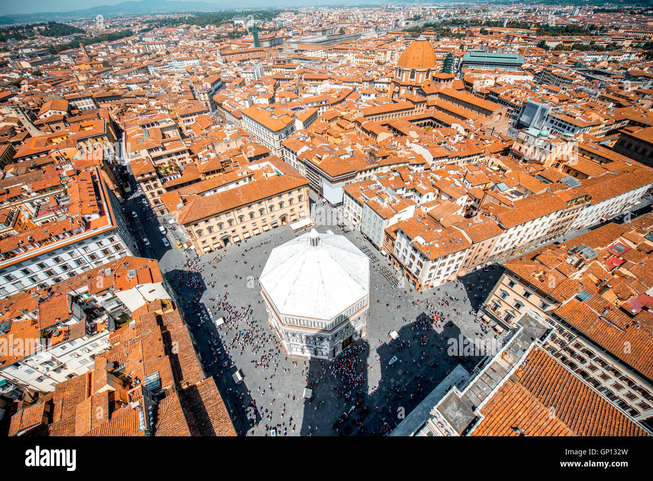 Florence street view hi-res stock photography and images - Alamy