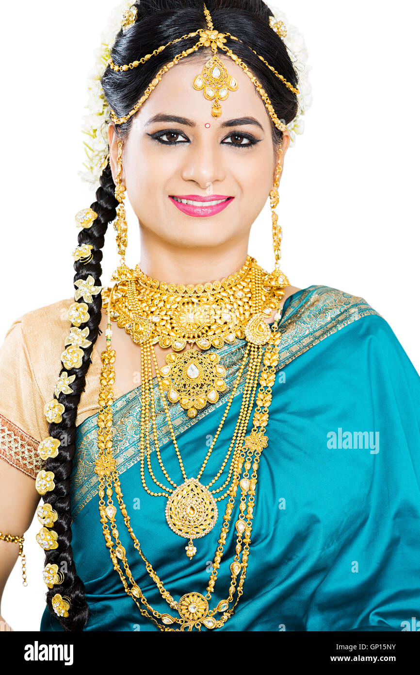 1 Beautiful Adult Bride Tamil Woman standing Stock Photo - Alamy
