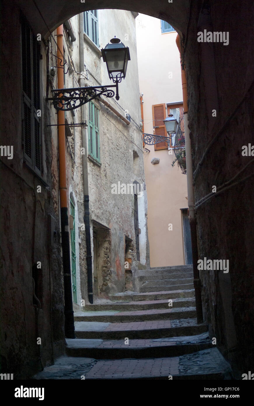 Typical Italian narrow street Stock Photo - Alamy