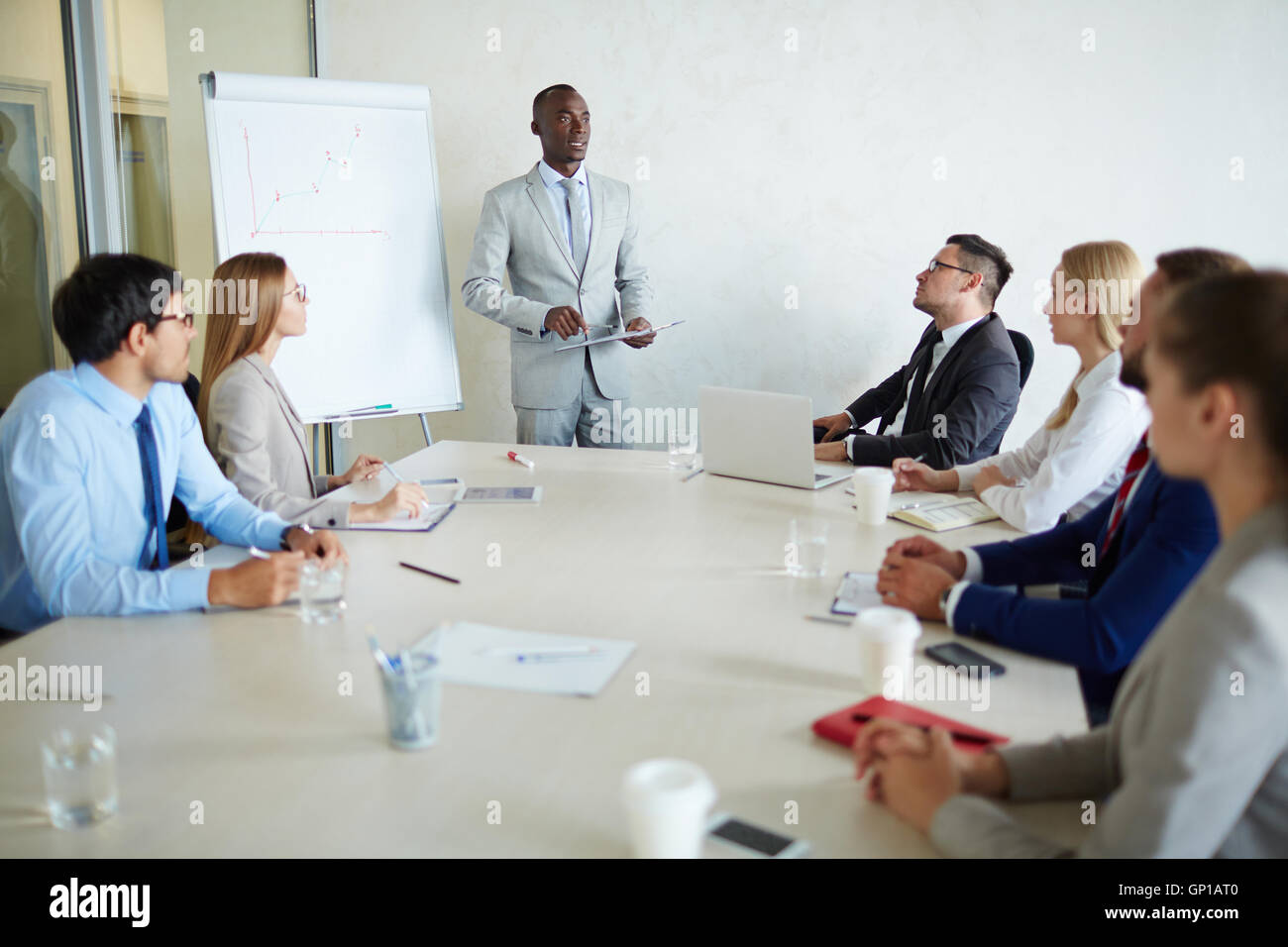 Attenting hi-res stock photography and images - Alamy