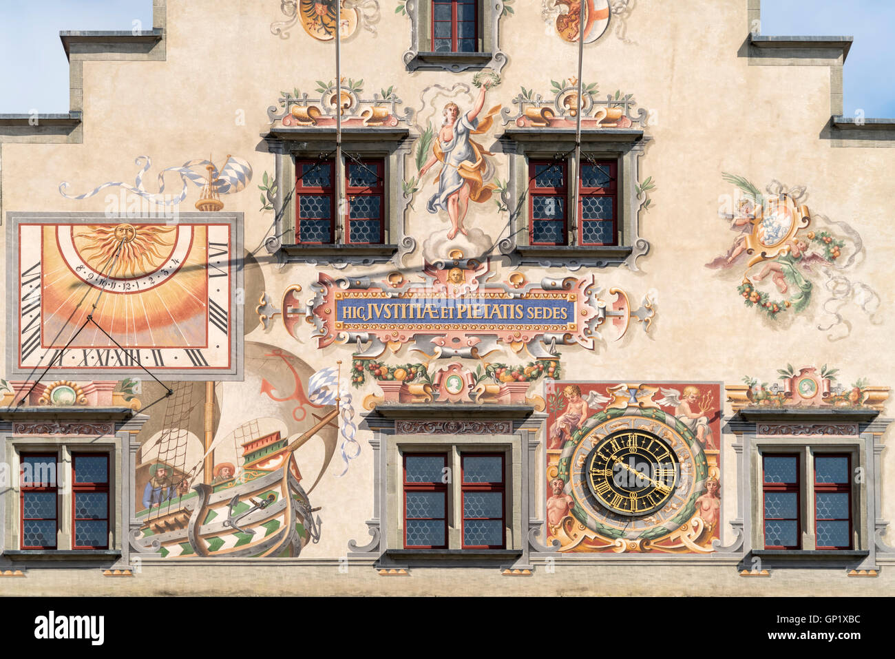 Town clocks hi-res stock photography and images - Alamy