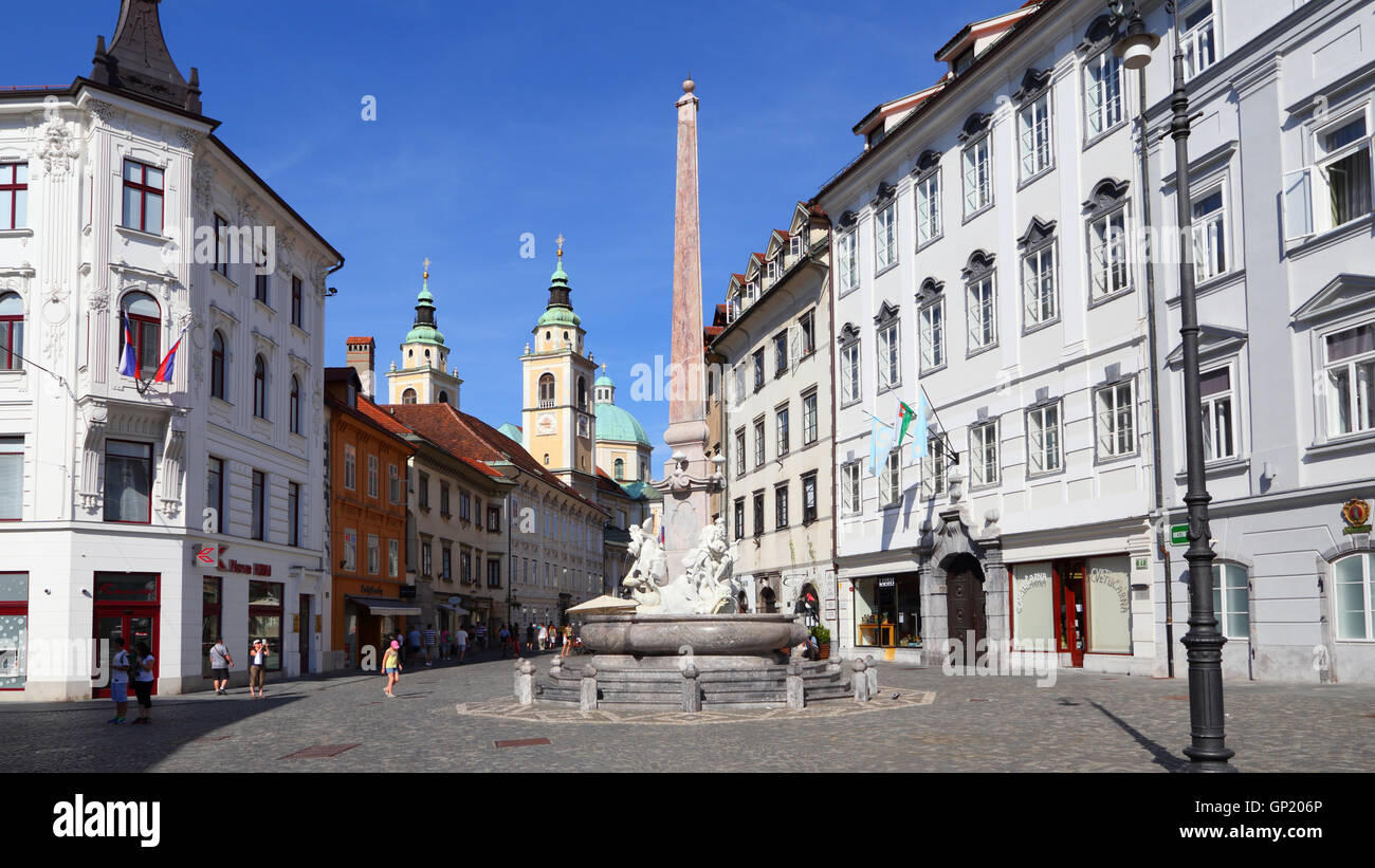 Robba fountain hi-res stock photography and images - Alamy