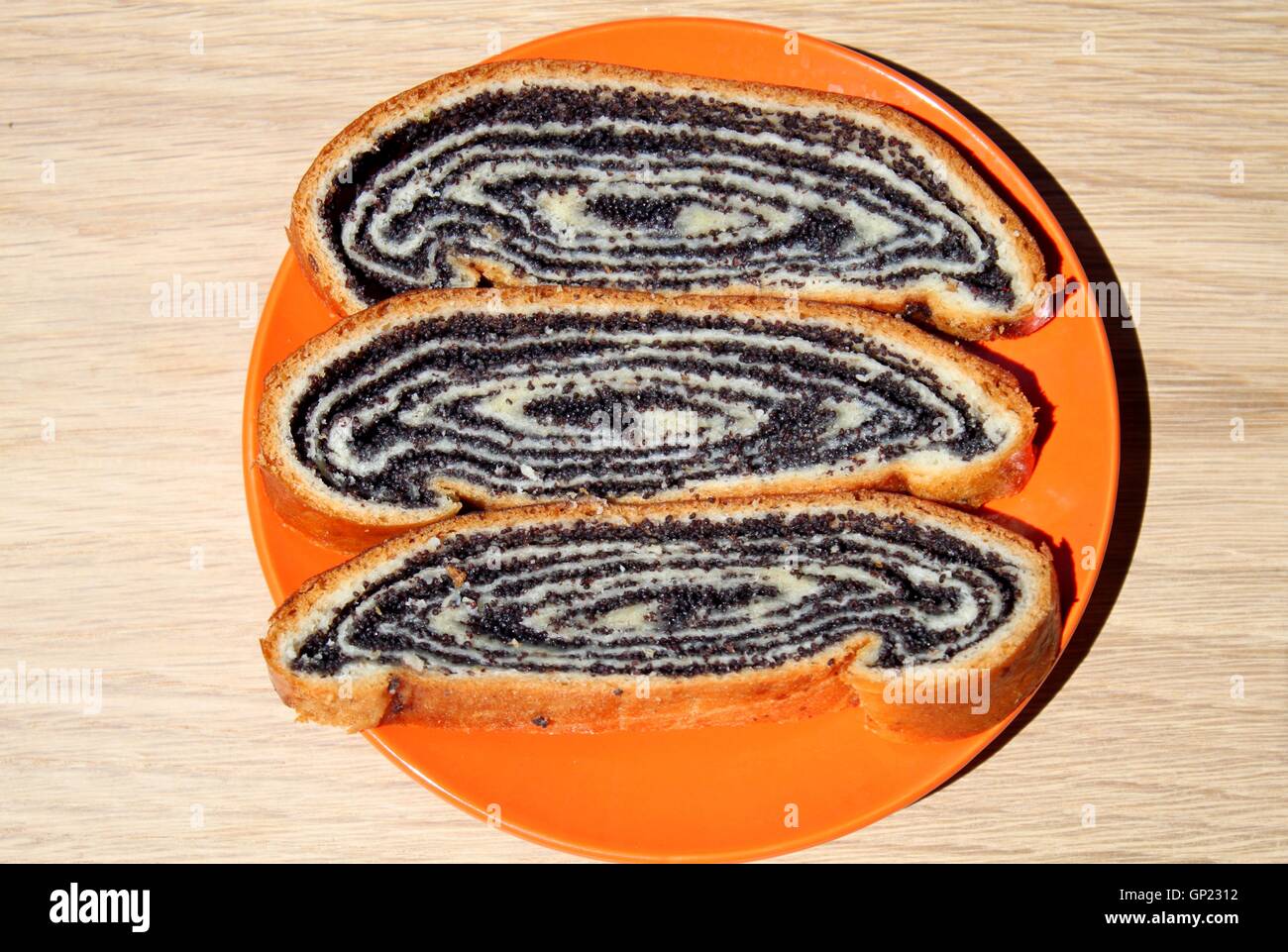 Strudel with poppy seeds Stock Photo - Alamy