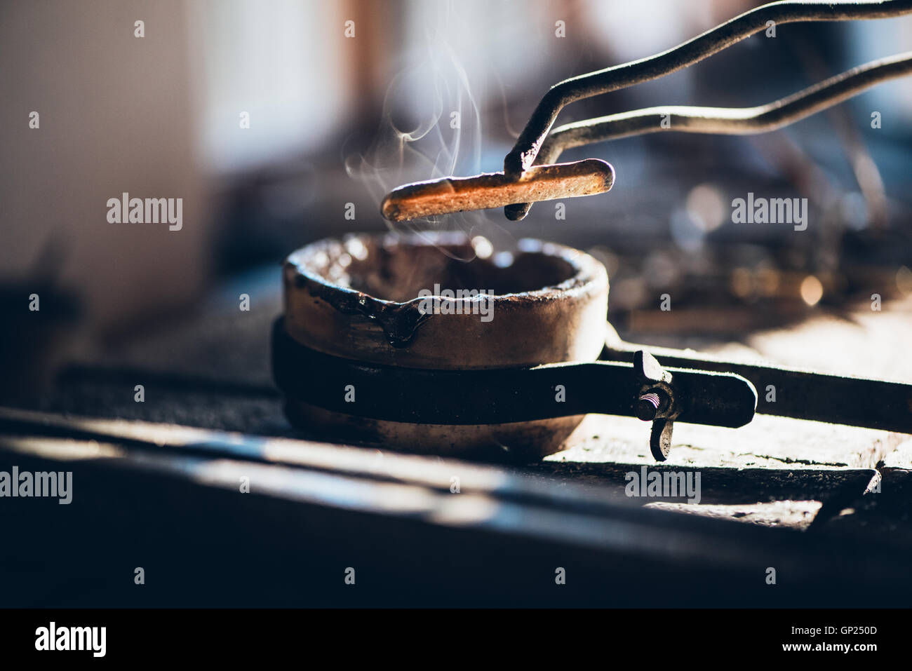 Melting crucible hi-res stock photography and images - Alamy