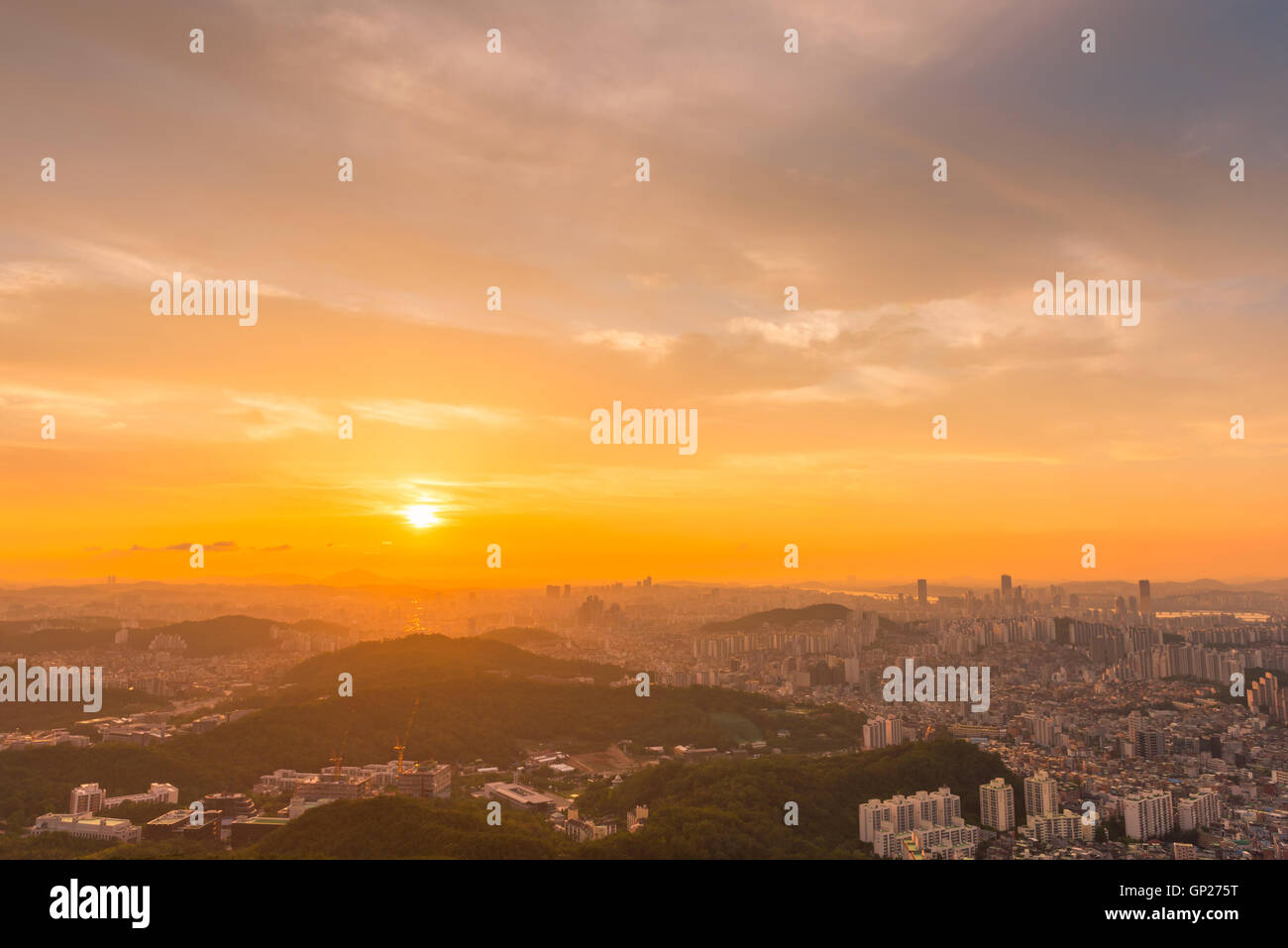 Sunset of Seoul City Skyline, South Korea Stock Photo - Alamy
